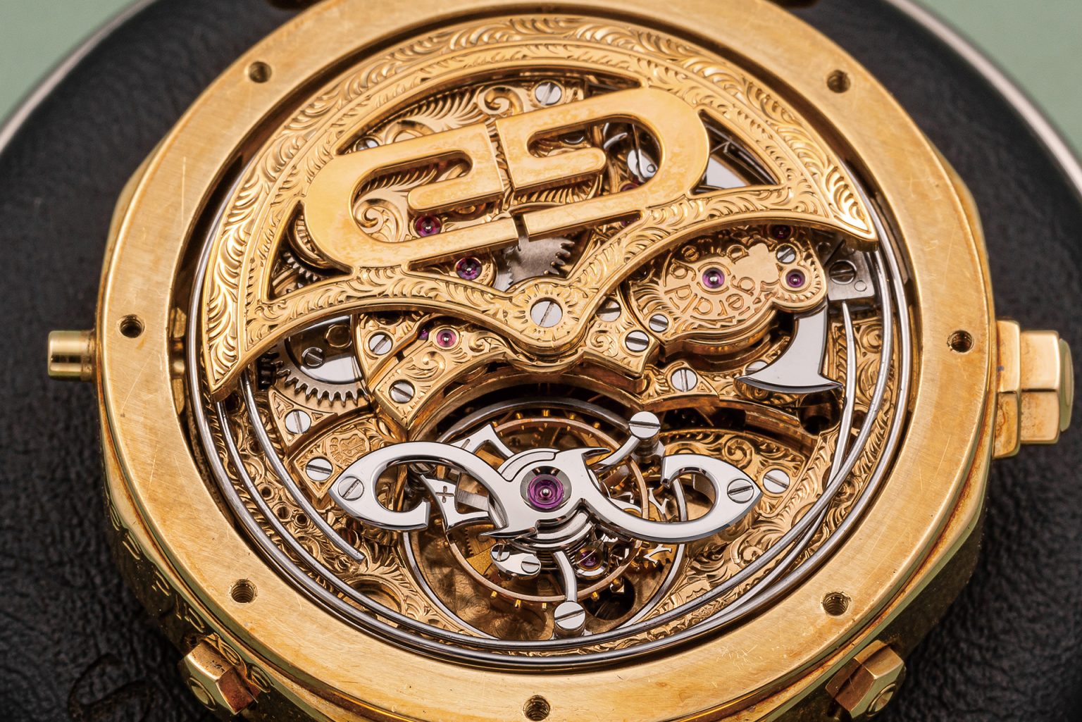 John拆機芯：萬年曆陀飛輪看出Gerald Genta大師功架 - Chronomen.com